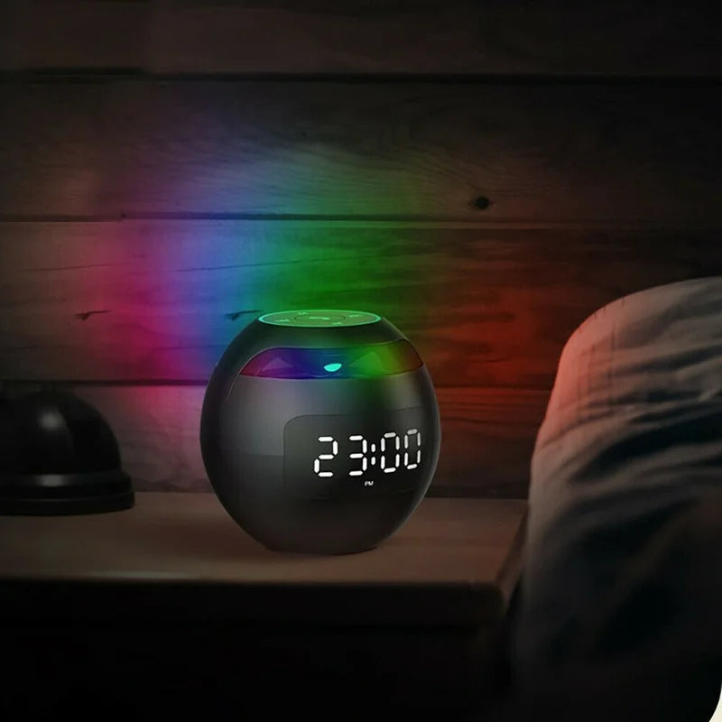 EchoGlow – Bluetooth Wekker Speaker met LED-display en Kleurrijk Nacht